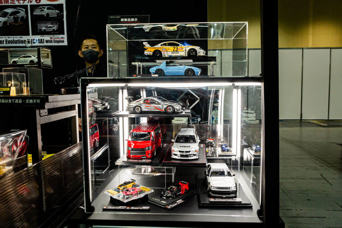 【画像ギャラリー】リバティーウォークの「スーパーシルエットS15シルビア」がリアルに再現！ モデルカーの世界のカスタムトレンドを解説します ...