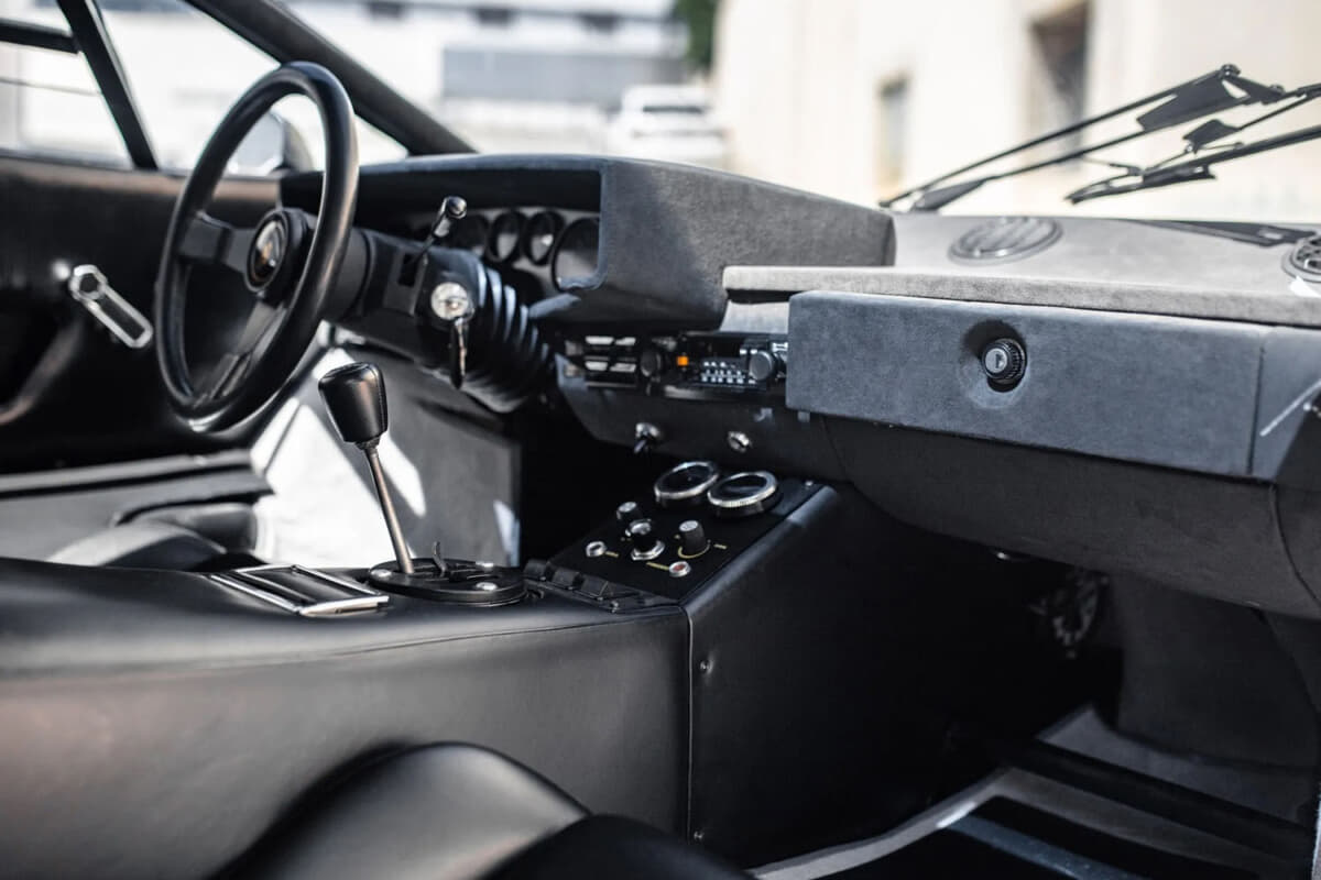 【画像ギャラリー】「カウンタックLP400」は1億円オーバー当たり前！ 70年代スーパーカーの人気ぶりを振り返ります【スーパーカー列伝01 ...