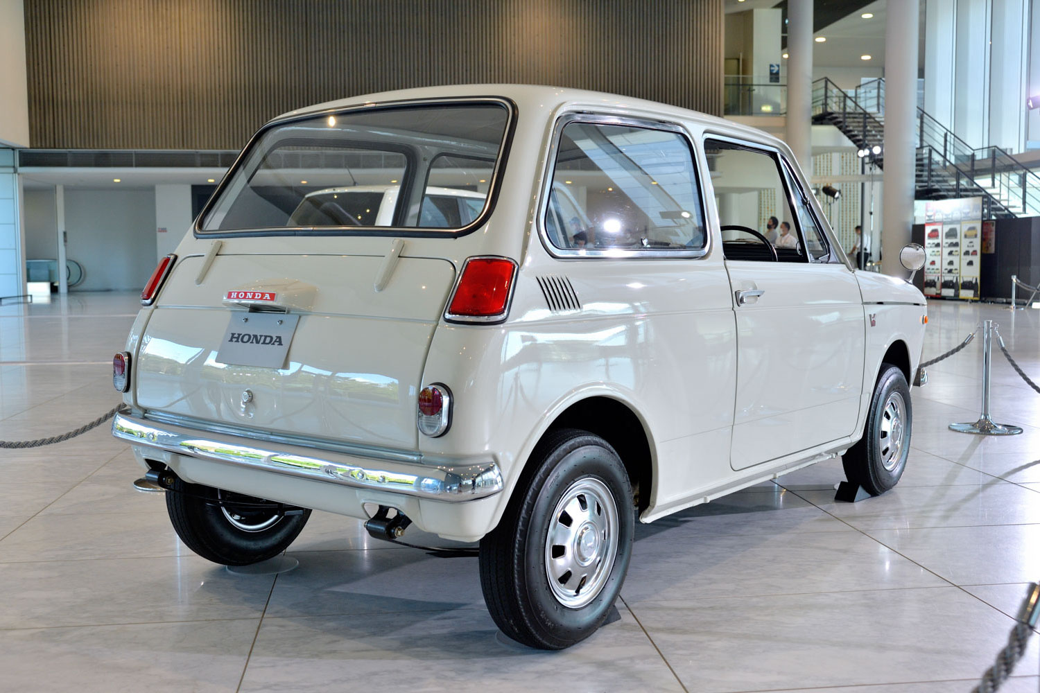 ホンダ「N360」の実用性と機能性を求めた思想は「N-ONE」にも通じていた！ 軽自動車にすべてを込めて | AUTO MESSE WEB（オートメッセウェブ） 〜クルマを文化する