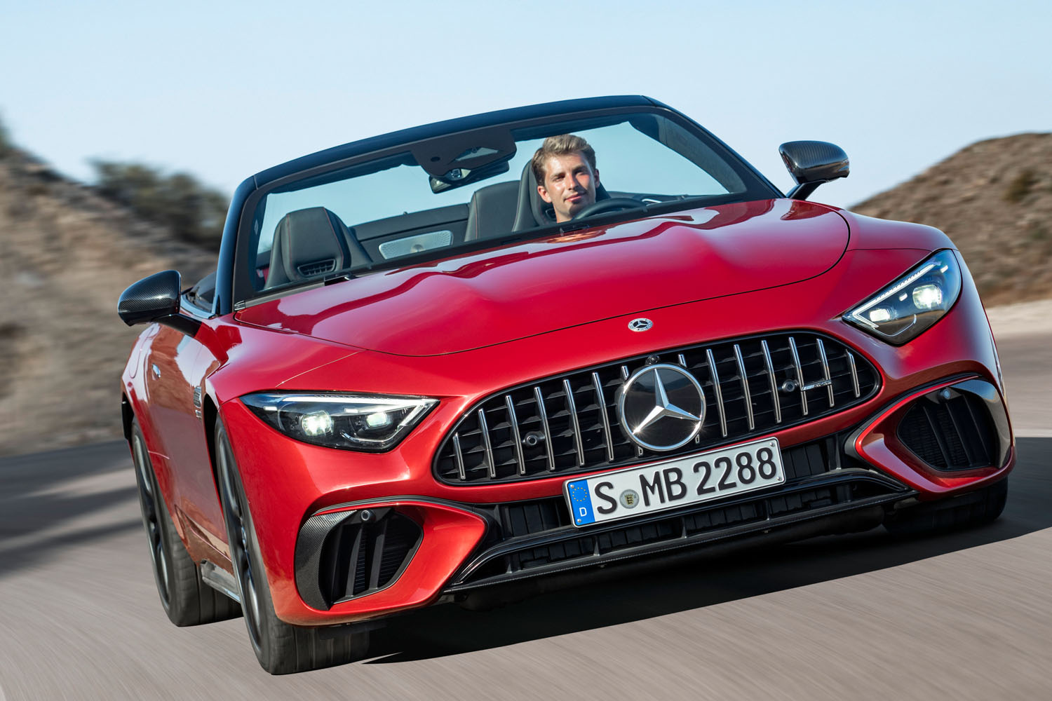 やっぱり「SL」は「V8」がいい！ メルセデスAMG「SL63」の585馬力強烈パフォーマンスを体感してきました | AUTO MESSE ...