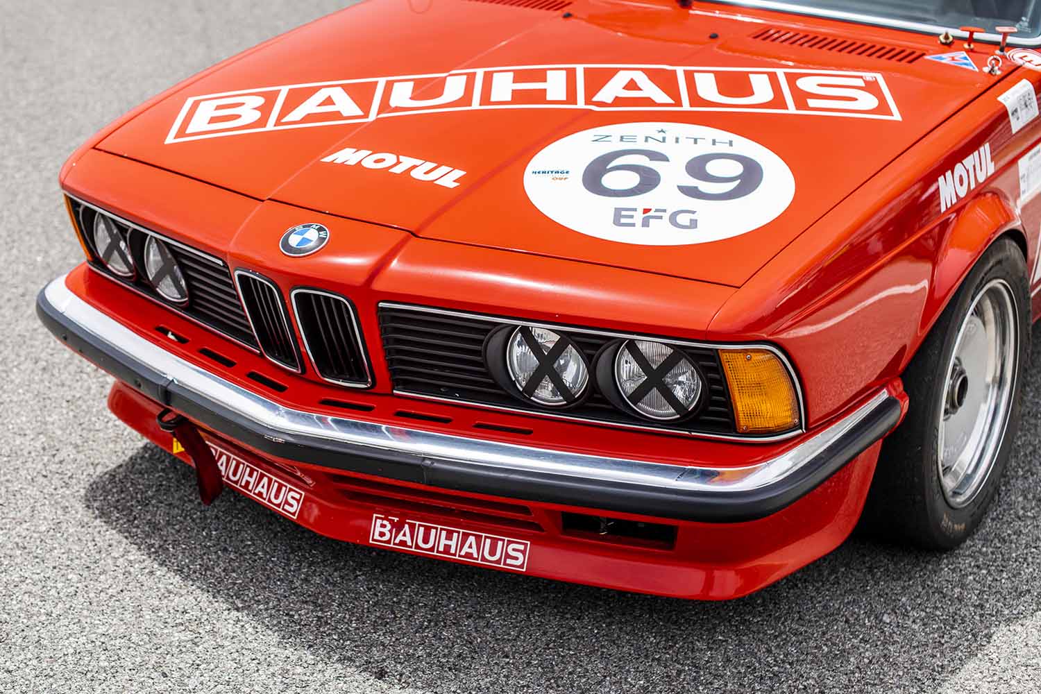 超激レアな初期アルピナ物件！ BMW初代「5シリーズ」ベースの「B2」は新車のようにレストアされても1700万円でした | AUTO MESSE WEB（オートメッセウェブ） 〜クルマを文化する