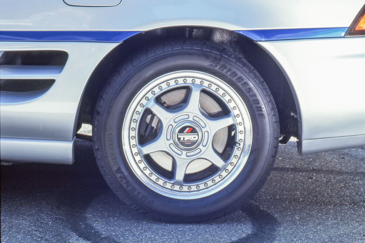 【画像ギャラリー】【92台のみ生産】TRDが手掛けた「MRスパイダー」とは？ オープン版「MR2」はMTが307万円／ATが316万3000円だった | AUTO MESSE WEB（オート ...