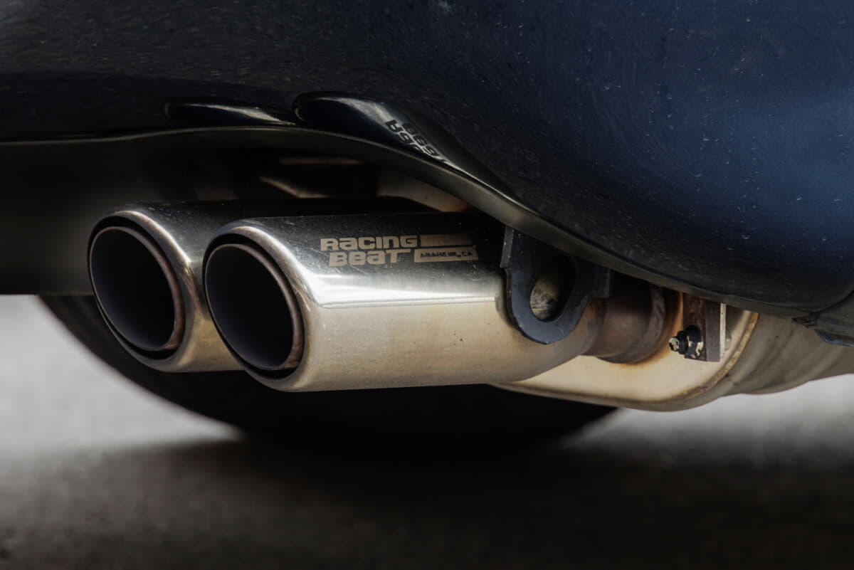 【画像ギャラリー】29年で32万キロ走行！ マツダFD3S「RX−7」をほぼノーマル状態でサーキットを走る理由をオーナーに聞きました | AUTO MESSE WEB（オートメッセウェブ ...