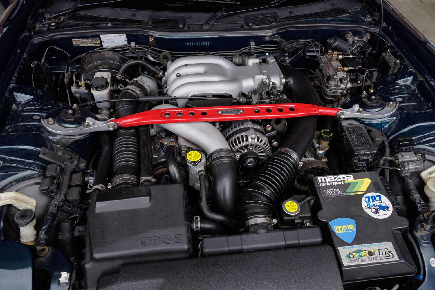 29年で32万キロ走行！ マツダFD3S「RX−7」をほぼノーマル状態でサーキットを走る理由をオーナーに聞きました | AUTO MESSE ...