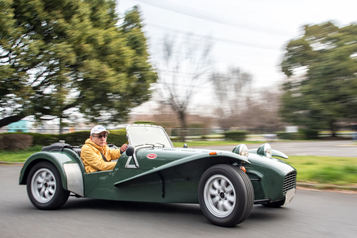 【画像ギャラリー】最新のケータハム「セブン170R」に42年前の「セブン」オーナーが乗ってみた！ 形は同じでも走りは別次元に進化してました ...