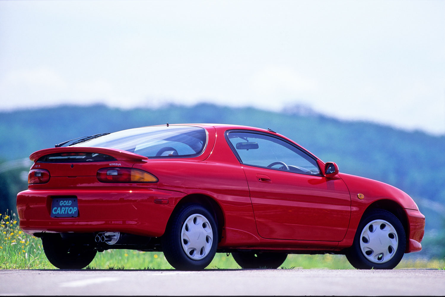 オートザム「AZ-3」を覚えてる？ マツダ「MX-3」とユーノス「プレッソ」と何が違うか解説します | AUTO MESSE WEB（オートメッセウェブ） 〜クルマを文化する