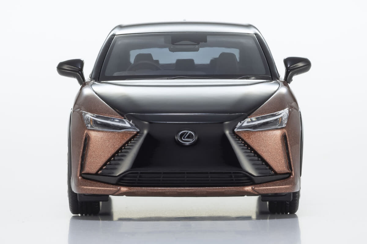 【画像ギャラリー】レクサス初のEV「RZ450e」が京商から発売！ 特別仕様車のファーストエディションも1/43スケールモデルで再現 ...