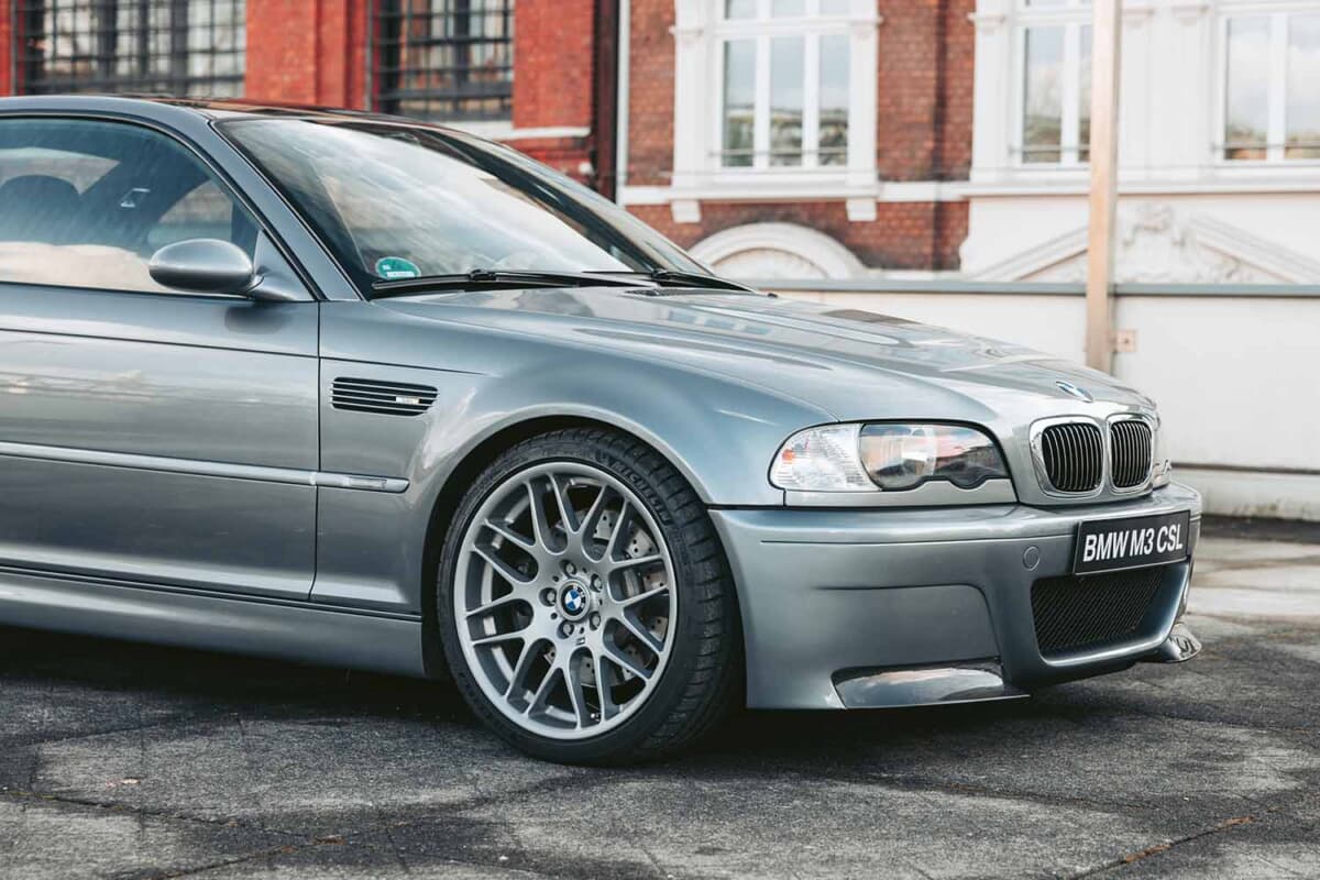 【画像ギャラリー】新車価格の2倍！ BMW「M3 CSL」が2000万円オーバーで落札！ 究極のNA直6を味わうには妥当の値段 ...