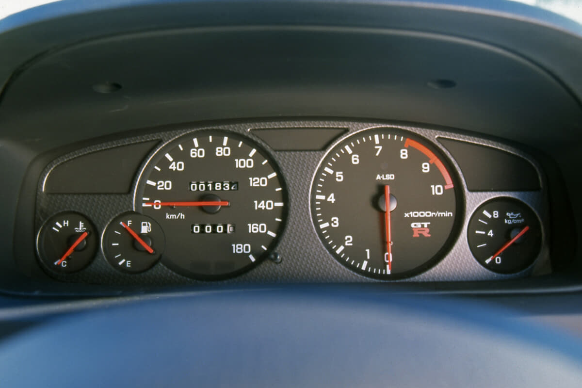 【画像ギャラリー】日産R33「スカイラインGT-R」の進化の系譜とは？ ル・マン参戦に4ドアや「400R」など特別モデルも多彩だった ...