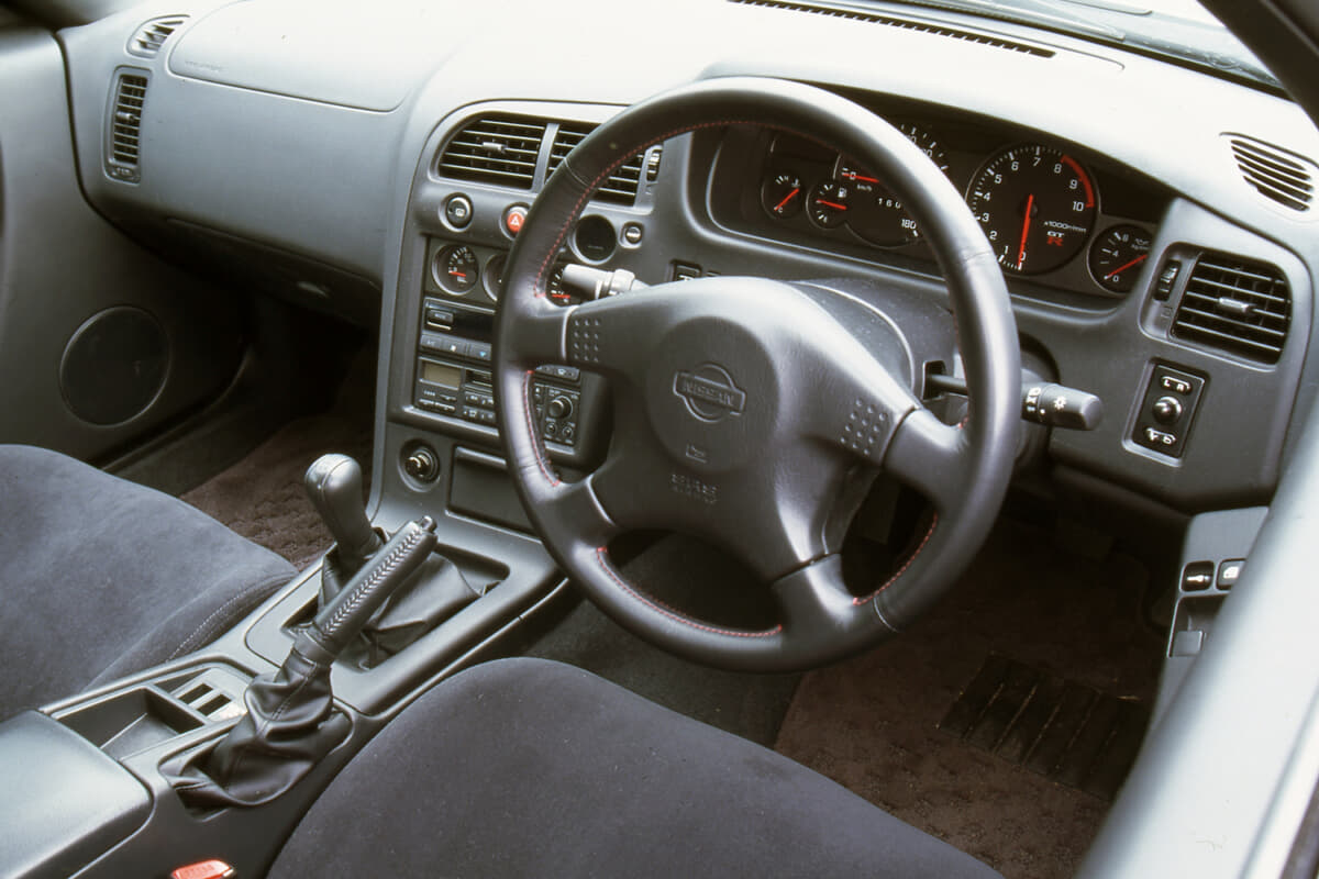 【画像ギャラリー】日産R33「スカイラインGT-R」の進化の系譜とは？ ル・マン参戦に4ドアや「400R」など特別モデルも多彩だった ...