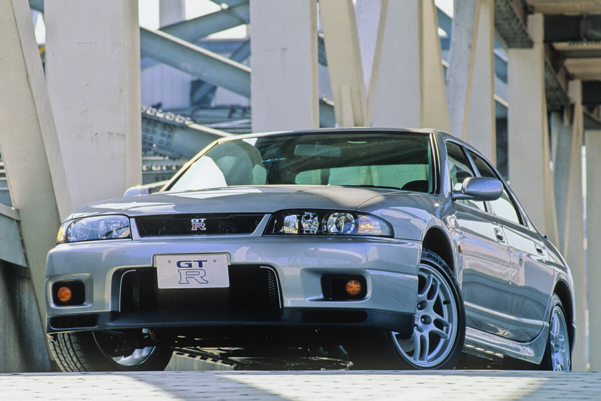 【画像ギャラリー】日産R33「スカイラインGT-R」の進化の系譜とは？ ル・マン参戦に4ドアや「400R」など特別モデルも多彩だった ...