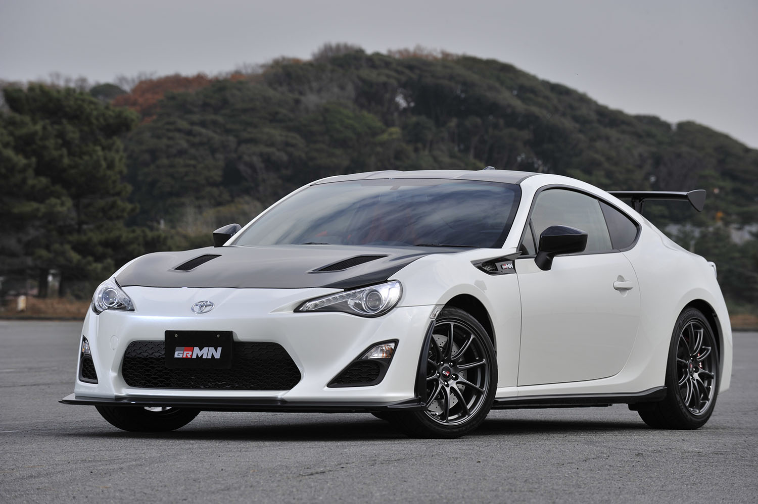 【画像ギャラリー】「町一番の楽しいクルマ屋さん」がNISMOを超えた!? 似て非なる「GRMN」「GR」「GR SPORT」の違いと役割とは | AUTO MESSE WEB 〜 カスタム ...