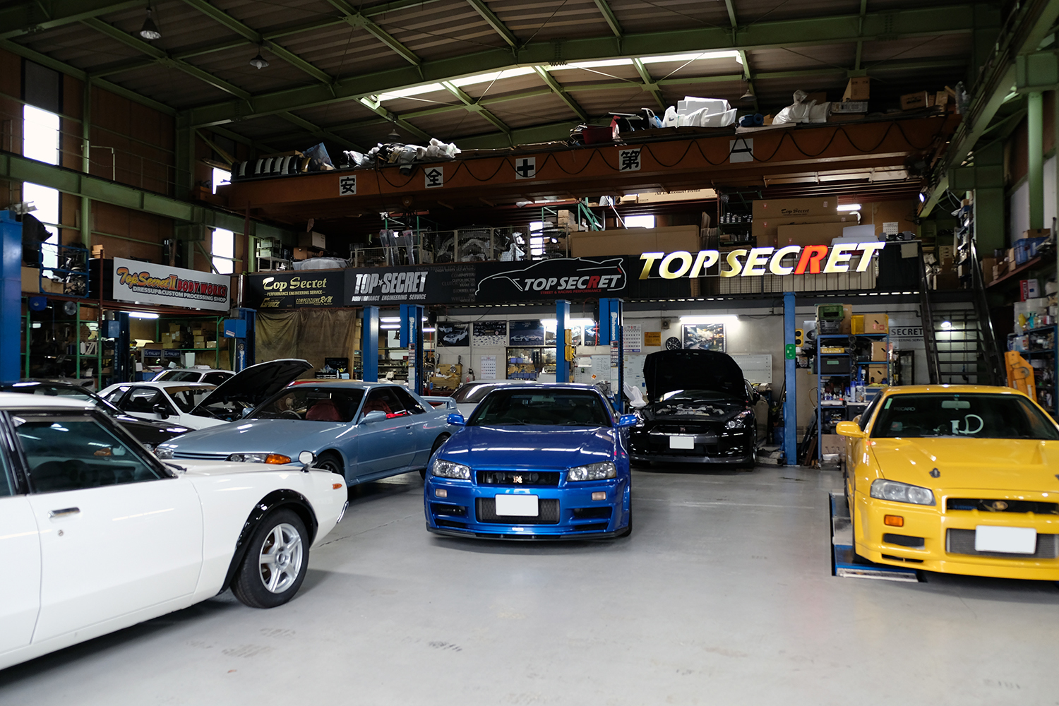 【画像ギャラリー】1000馬力の日産R33「スカイラインGT-R」誕生秘話。「トップシークレット」流チューニングのヒミツとは | AUTO ...