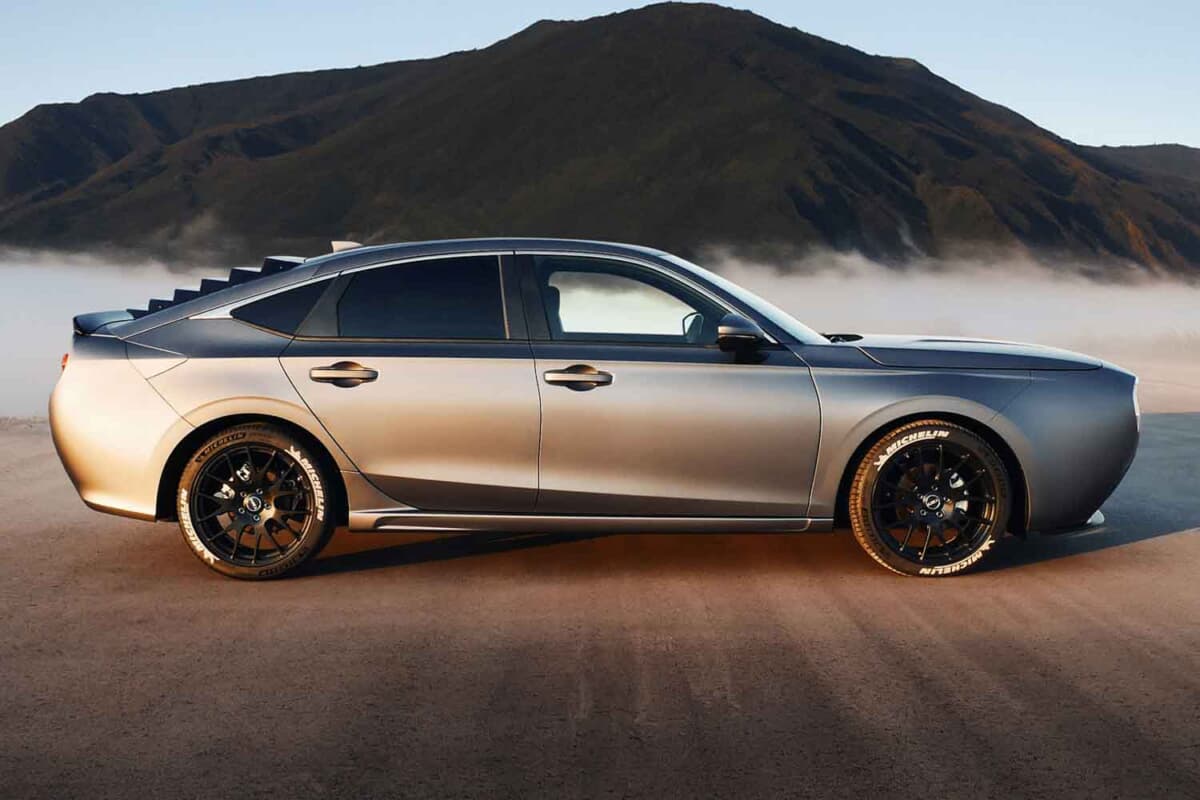 光岡の55周年記念のコンセプトモデル「M55 CONCEPT」に応援メッセージを！ 反響次第で市販化も夢じゃない?! | AUTO MESSE ...