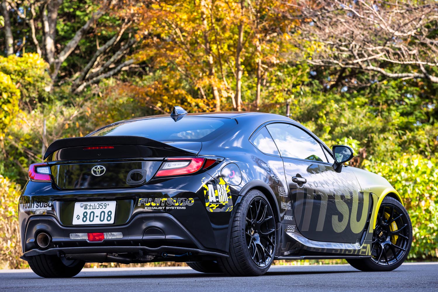 トヨタ「GR86」用片出しマフラーがFUJITSUBOから登場！ モータースポーツで鍛えられた本格モデルをさっそくインプレッション〈PR〉 | AUTO MESSE WEB（オートメッセウェブ ...