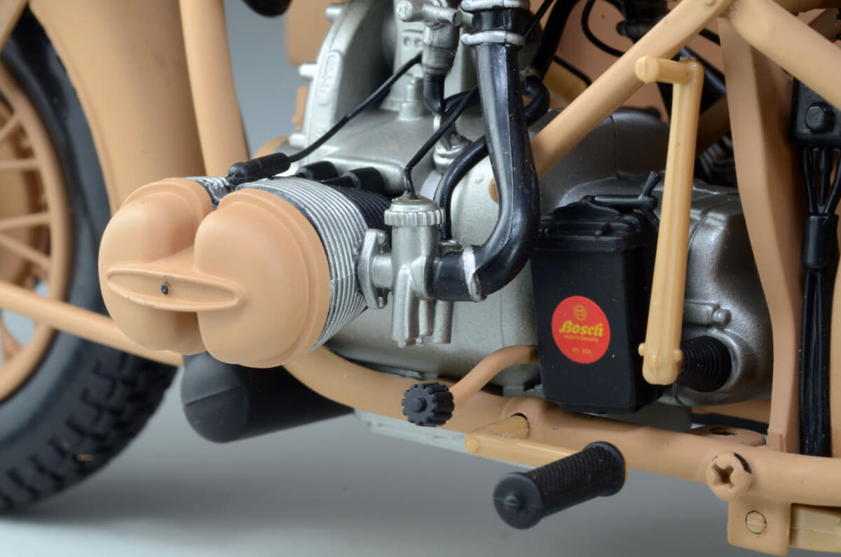 【画像ギャラリー】BMWのバイクにはパートタイム2WDがあった！ 第二次世界大戦後も中国とソ連にコピーされた名作「R75」とは | AUTO MESSE WEB（オートメッセウェブ ...