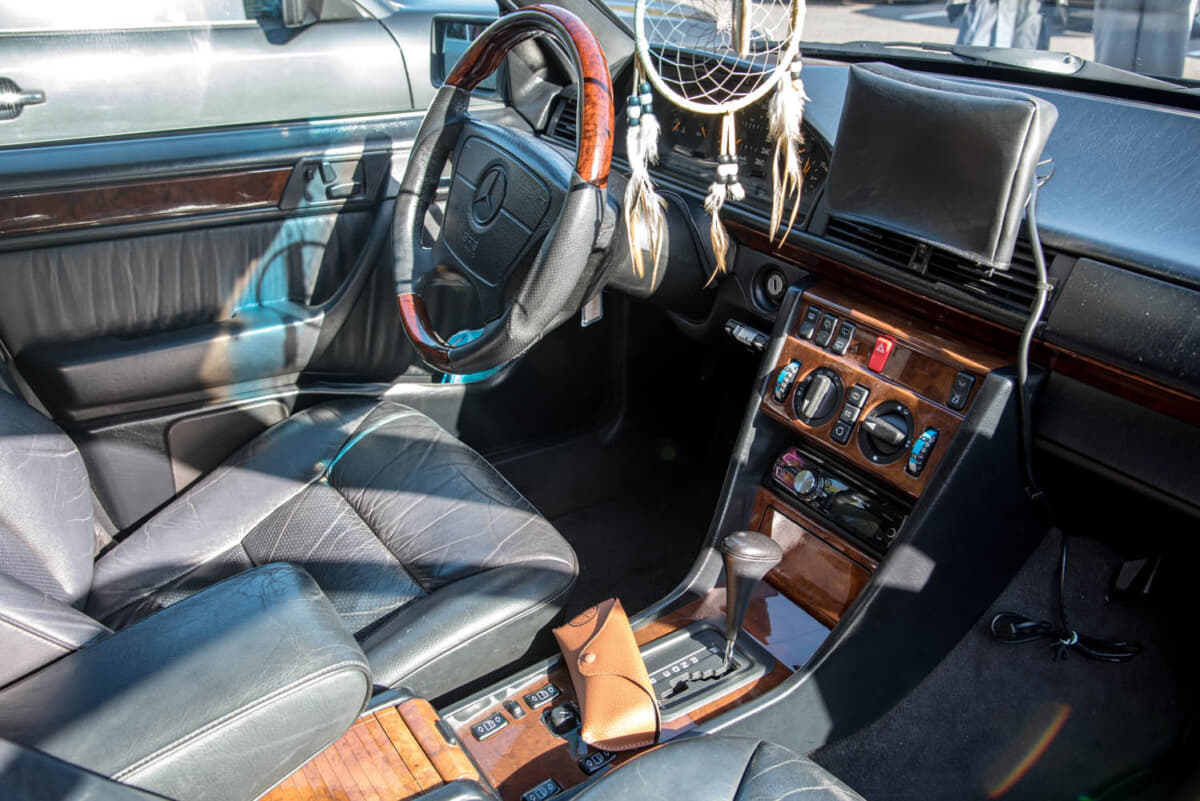 ベンツの定番ワゴン「S124」に乗って23年！「将来は息子が受け継いでくれます」というオーナーのお気に入りの角度は？ | AUTO MESSE WEB（オートメッセウェブ） 〜クルマを文化する