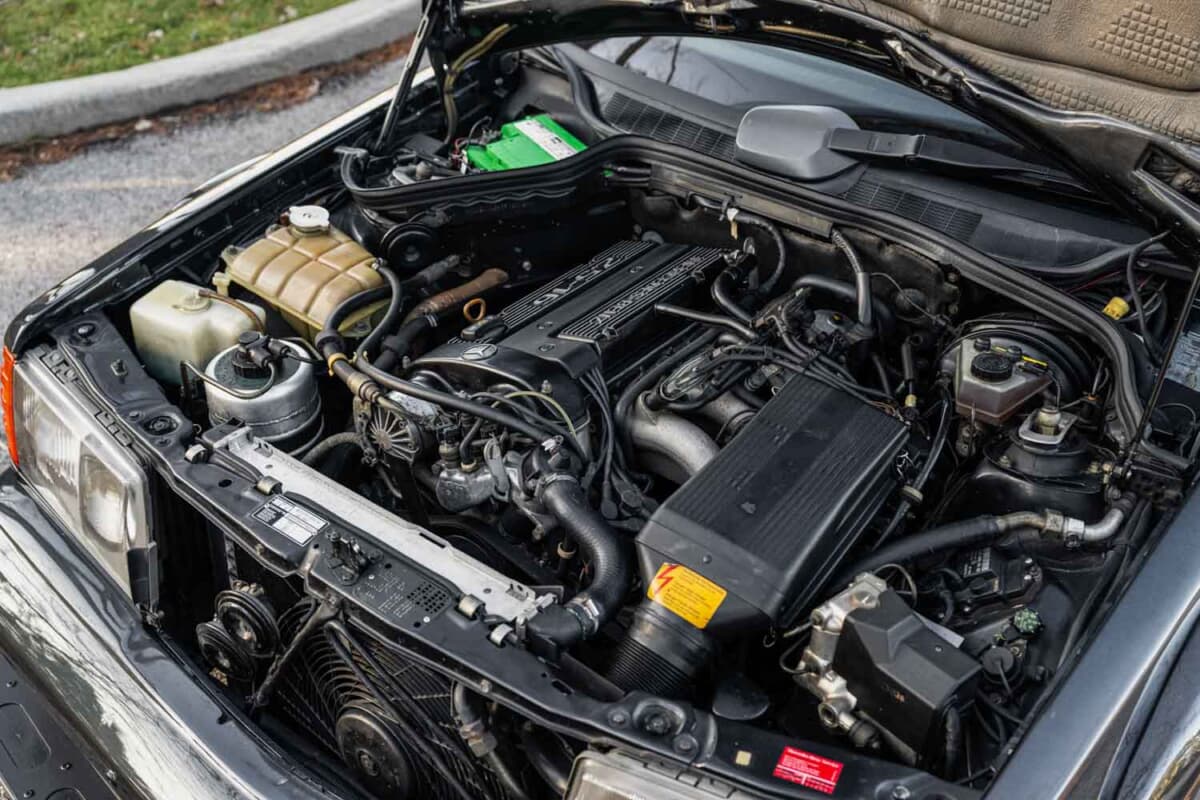 【画像ギャラリー】ついに4000万円オーバー！ メルセデス・ベンツ「190E 2.5−16 エボリューションII」は値上がりの一途です ...