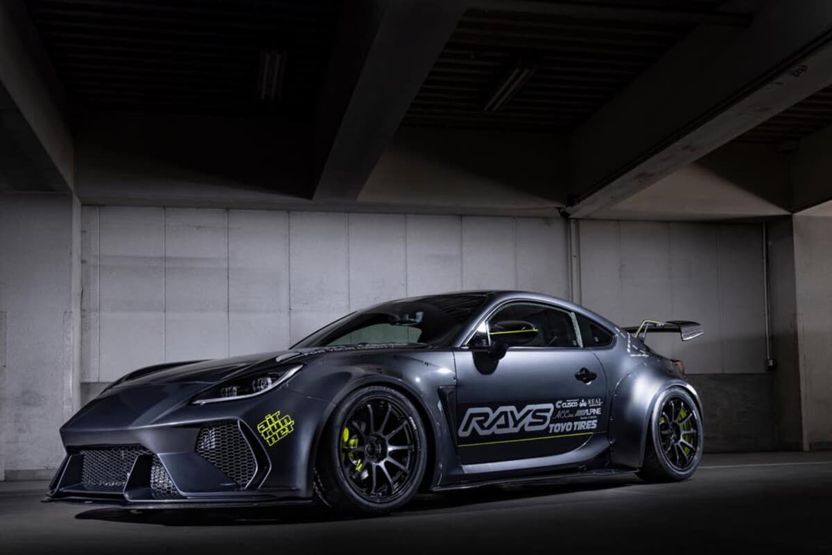 レイズから最新のグラムライツ「57NR」が登場！ 性能やデザイン、フィニッシュまで、足もとのすべてを革新するホイールです | AUTO MESSE WEB（オートメッセウェブ） 〜クルマを文化する