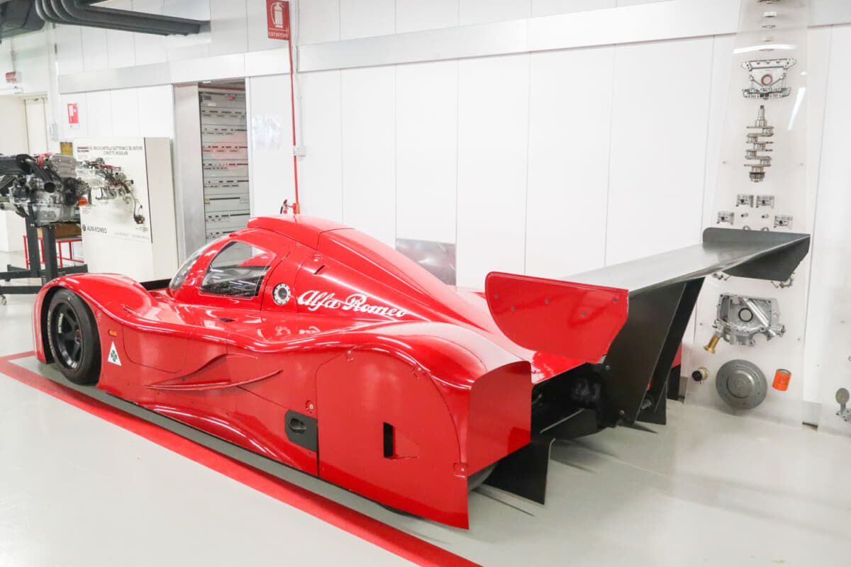 【画像ギャラリー】アルファ ロメオに幻のグループCマシンがあった！ フェラーリのF1用V12を搭載しアバルトが関わった「SE048SP」とは ...