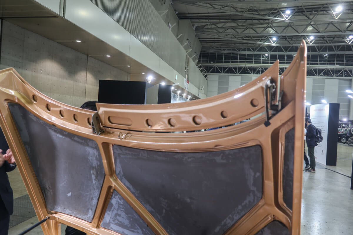 【画像ギャラリー】ハンドルがない!? マツダ「MX−81」は昭和シティポップなテイストで未来を予想したコンセプトカーでした | AUTO MESSE WEB（オートメッセウェブ） 〜 クルマを ...