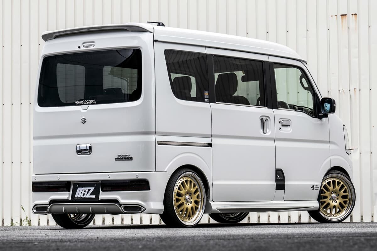 【画像ギャラリー】スズキ「エブリイ」＆ダイハツ「アトレー」を個性的に演出！ ライツが手掛ける魅惑のアイテムに注目です〈PR〉 | AUTO ...