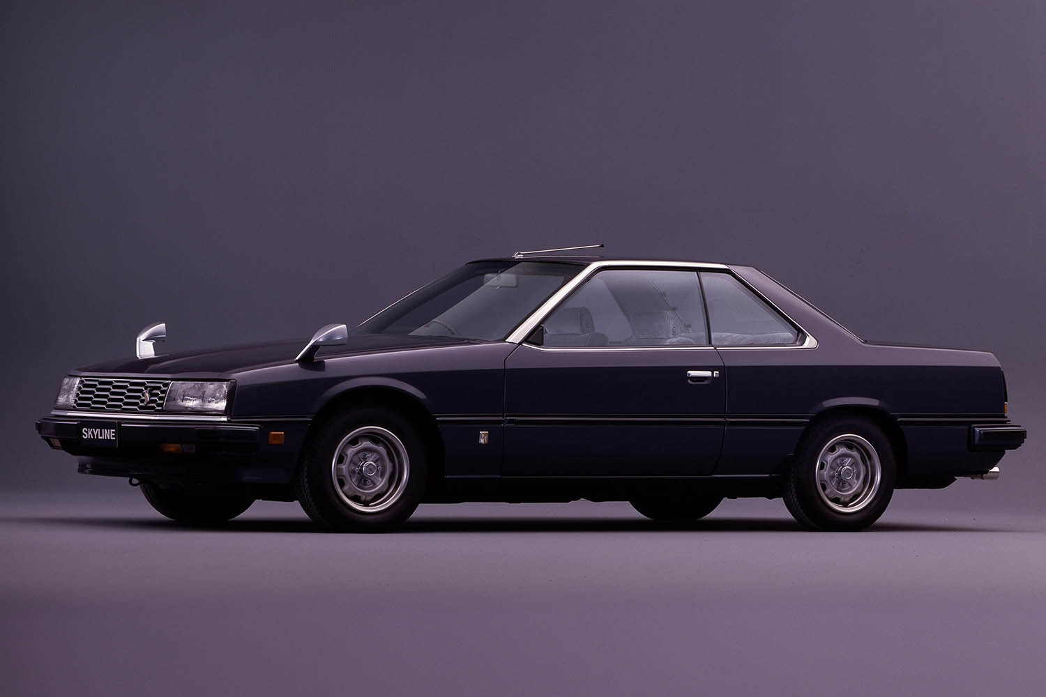 日産「R30スカイライン」の人気は衰えず！ なぜ6代目は6気筒ではなく4気筒に人気が集中したのかお教えします | AUTO MESSE WEB（オートメッセウェブ） 〜クルマを文化する