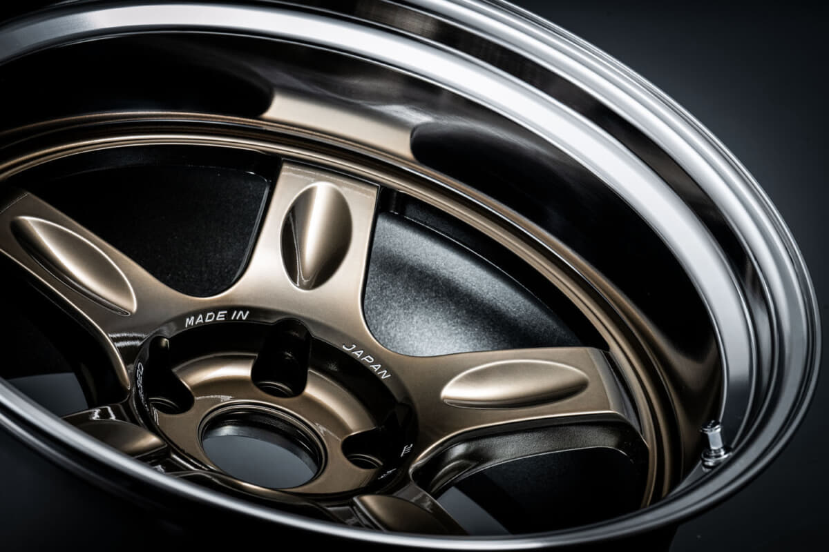 「RAYS」の名作を受け継ぐ「21A」＆「21C」の限定カラー「spec-SR」が発売中！ 第2世代「GT-R」との相性もバツグンです | AUTO MESSE WEB（オートメッセウェブ ...